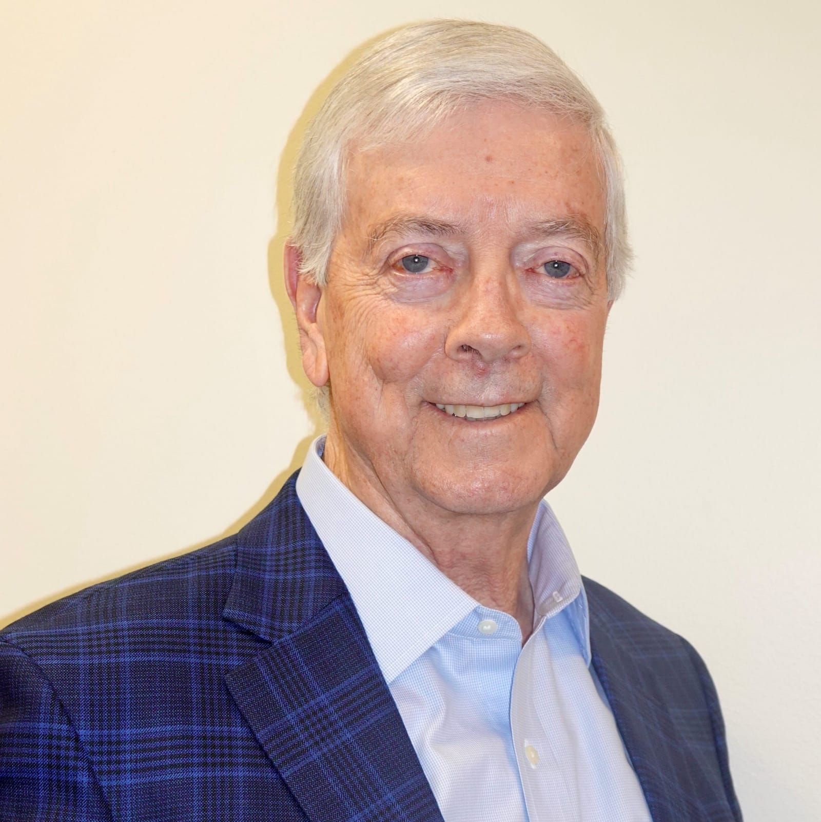 Modern Wealth Enters Chicago Area Via 16th Acquisition